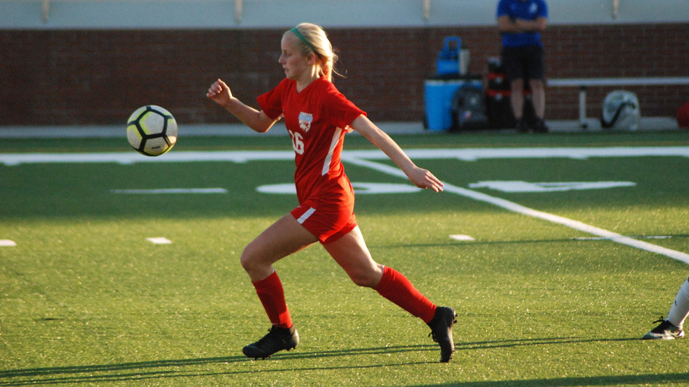 Britt runs away with Scholar Athlete award | WACH