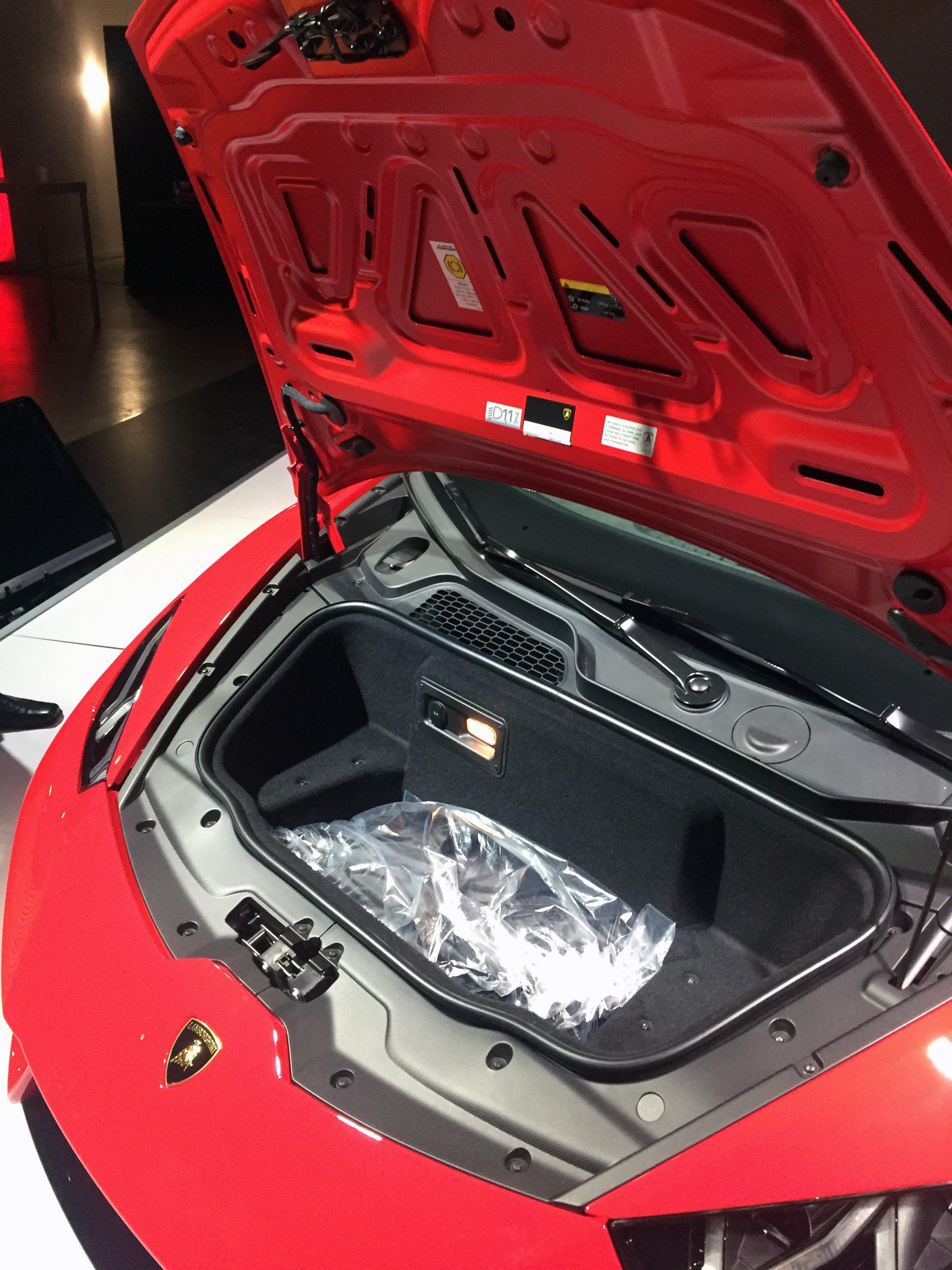 Rear-wheel drive returns to Lamborghini Huracán lineup | WJAR